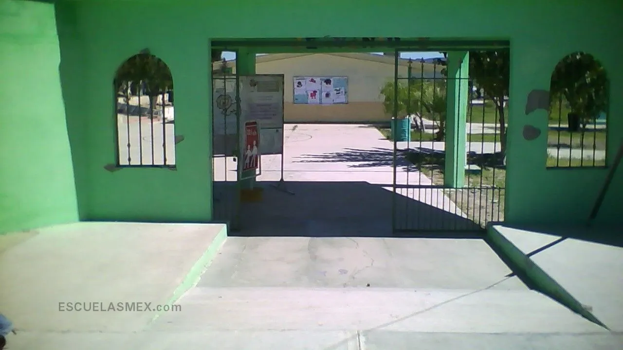Primaria Adolfo Lopez Mateos CCT 08DPR0525T en Saucillo, Chih.