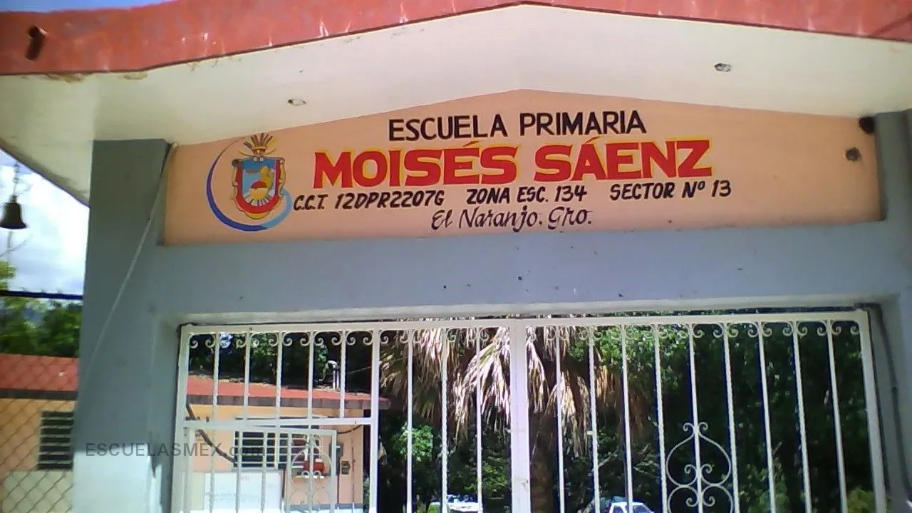 Primaria Moises Saenz CCT 12DPR2207G en Iguala De La Independencia, Gro.