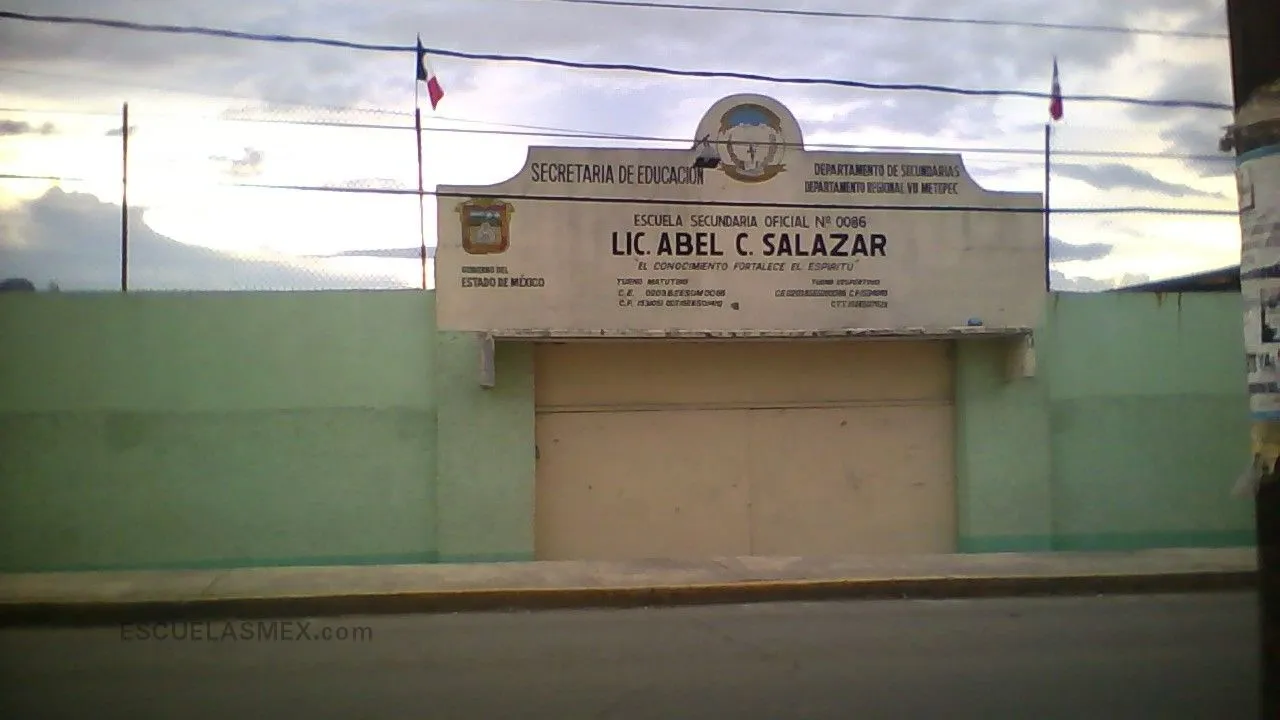 Ofic No 0086 Lic. Abel C. Salazar CCT 15EES0141Q