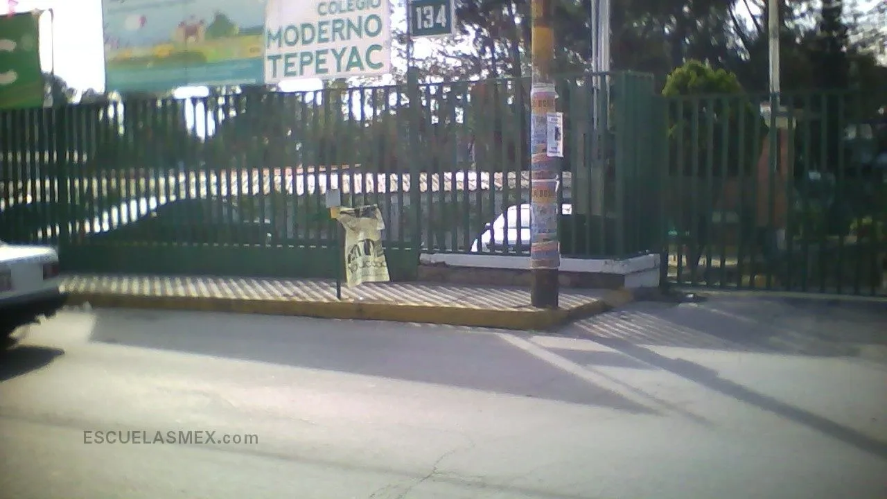 Colegio Moderno Tepeyac Logo Media Académica – Institución