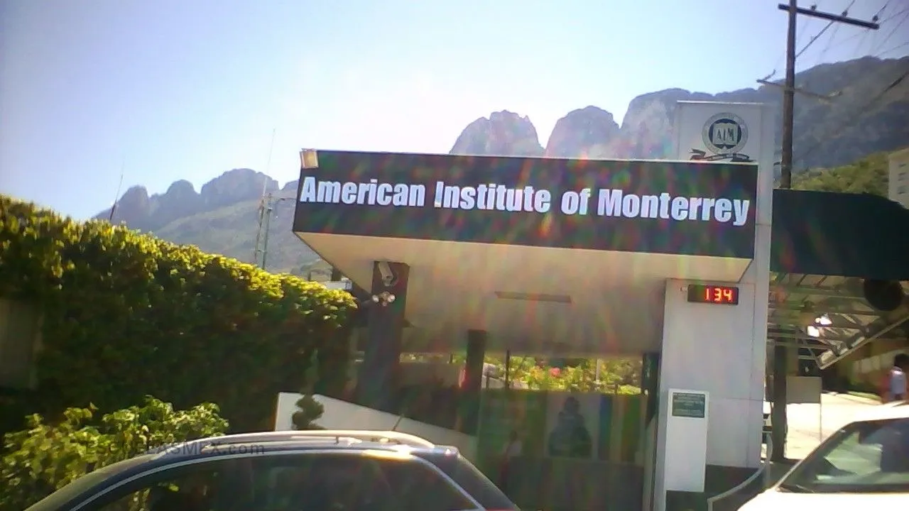 American Institute Of Monterrey CCT 19PJN0349Z