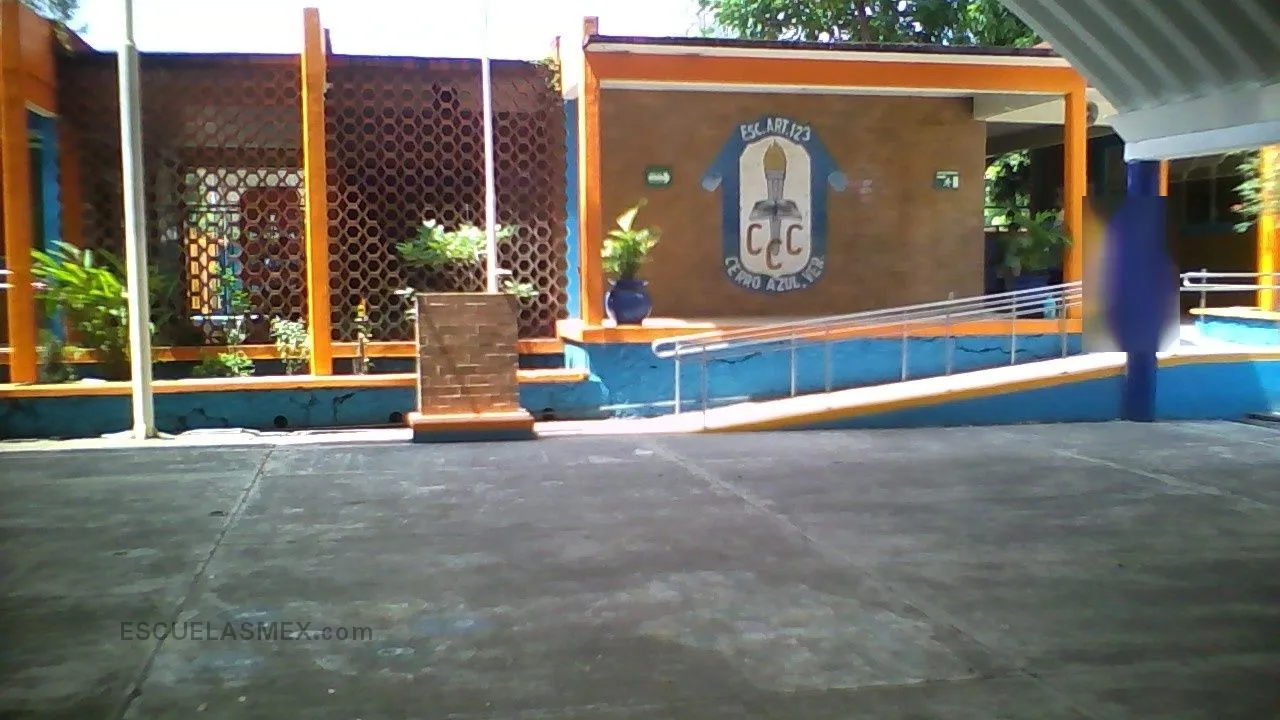 Claudio Cortes Castro CCT 30DPR3242I - Primaria