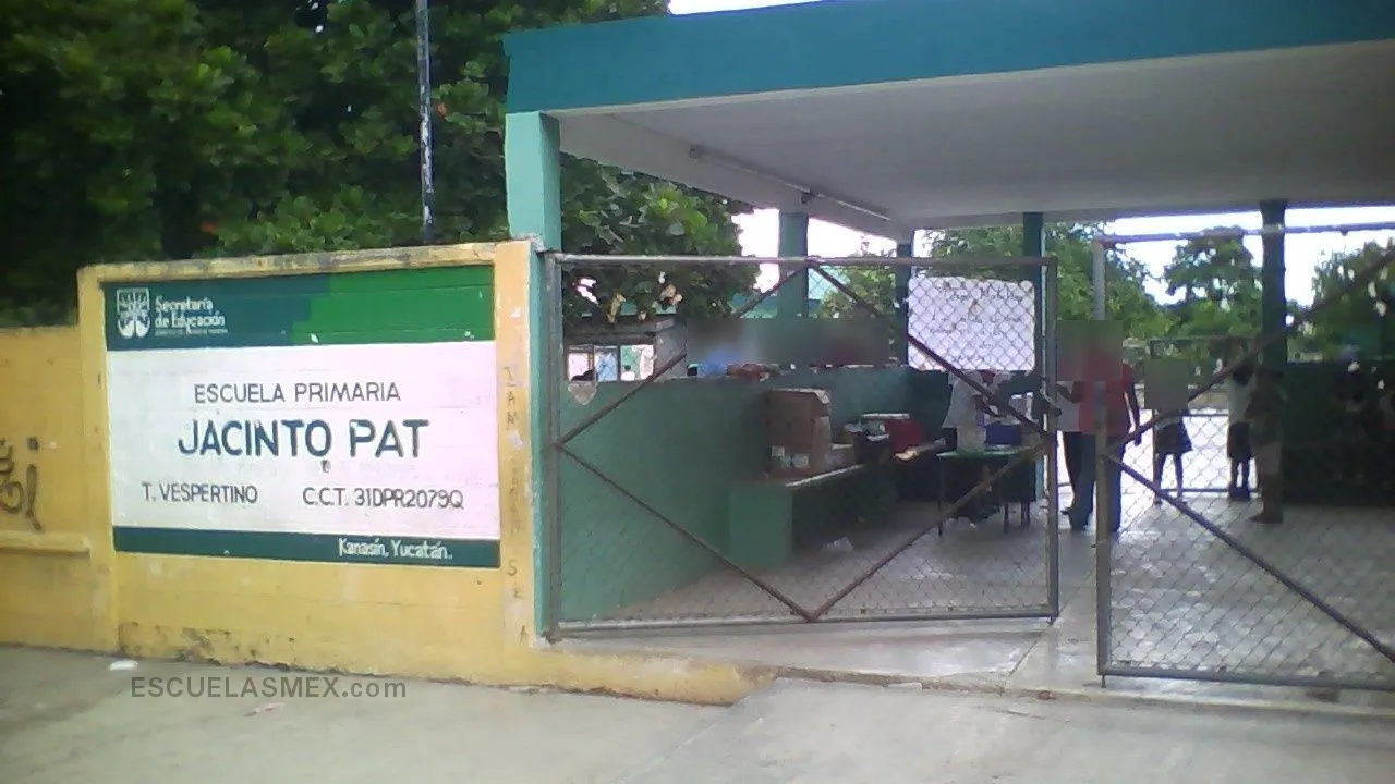 Primaria Jacinto Pat CCT 31DPR2079Q en Kanasín, Yuc.