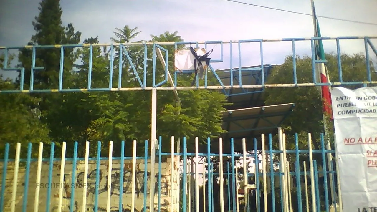 Felipe Angeles Ramirez CCT 32DST0048U - Secundaria Técnica